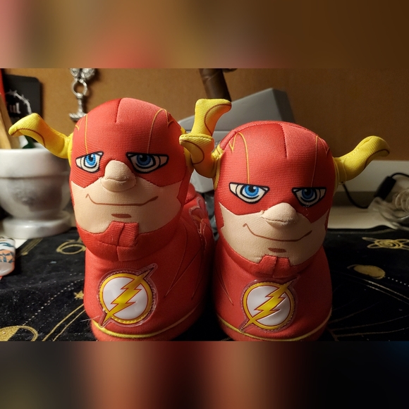 DC Comics | Shoes | The Flash Slippers | Poshmark